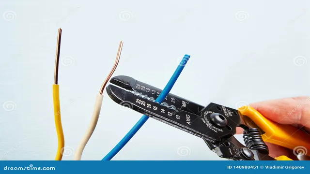 How To Use Wire Cutters To Strip Wire: A Beginner's Guide To ...